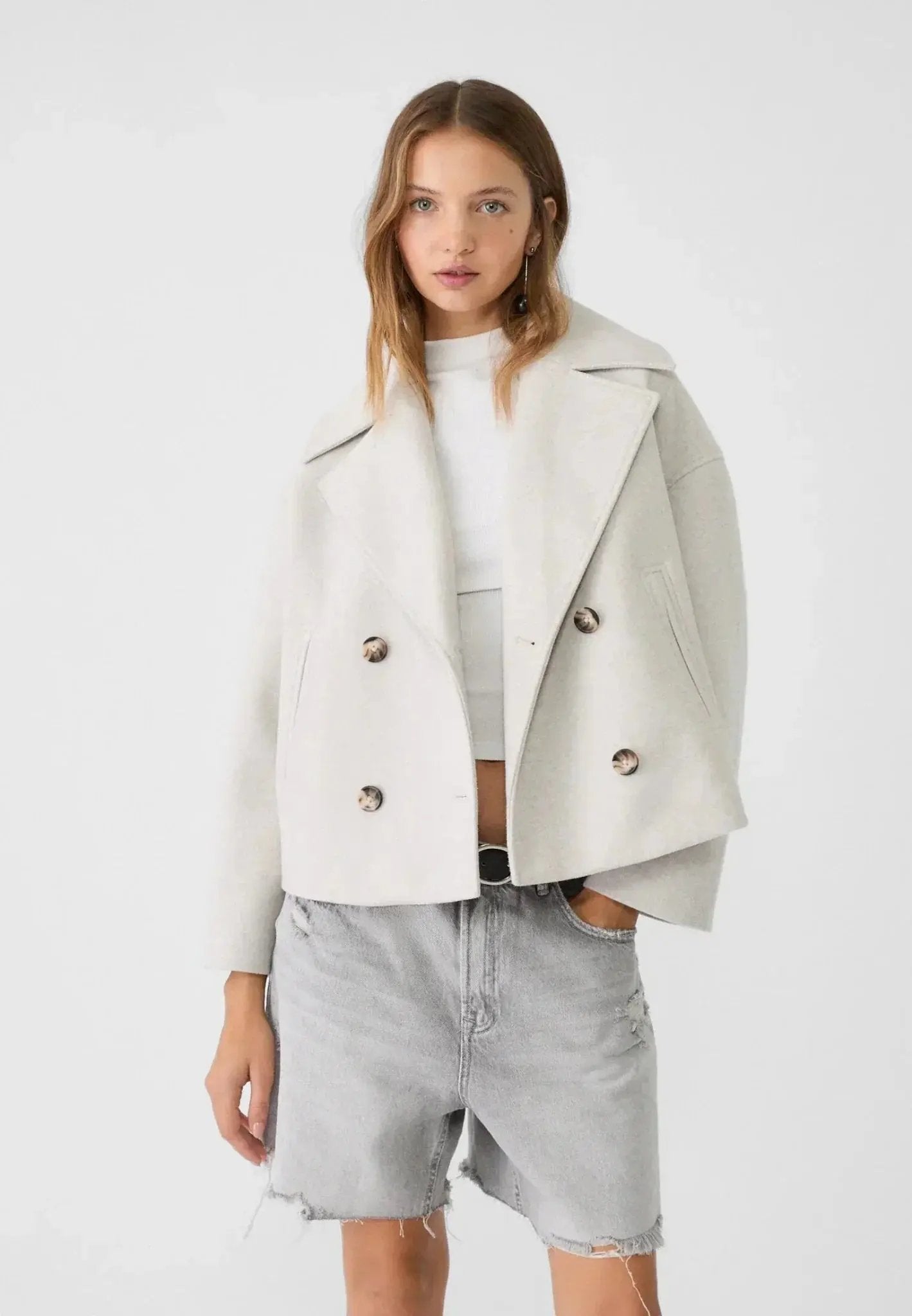 Cropped Double-Breasted Winter Jacket for Women – Stylish & Warm – Wavlynn