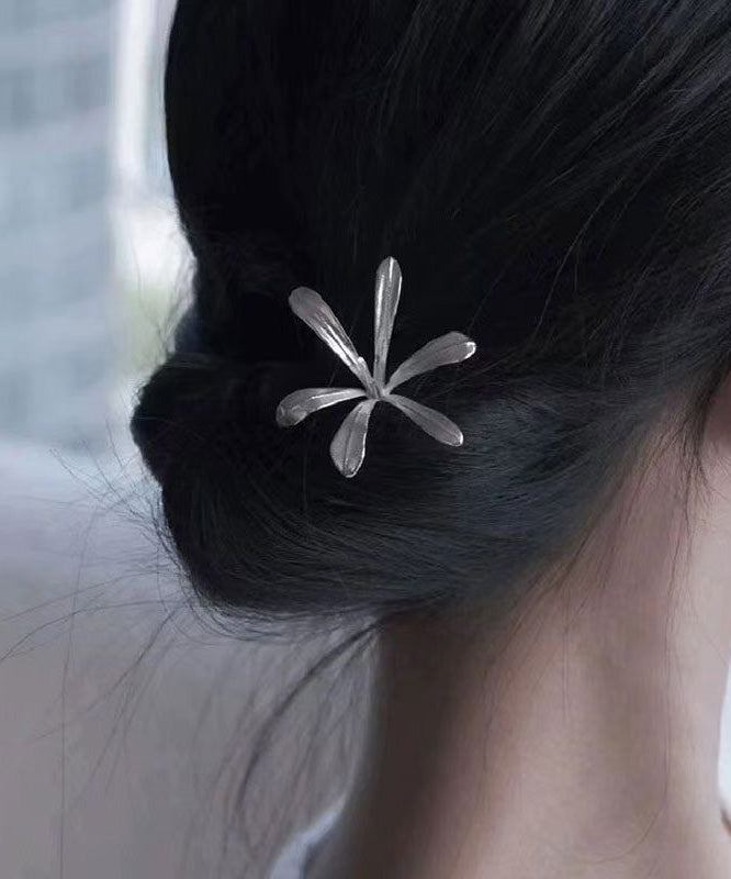 Épingle à cheveux en soie fine et cuivre poncé en magnolia – Wavlynn