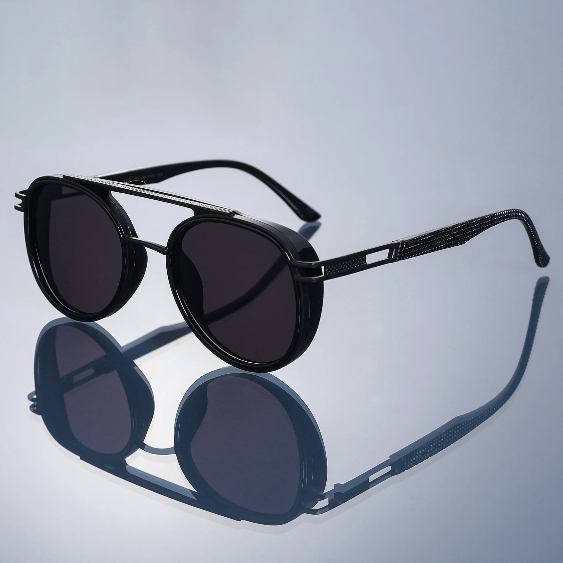 Ravik Urban Shades – Wavlynn